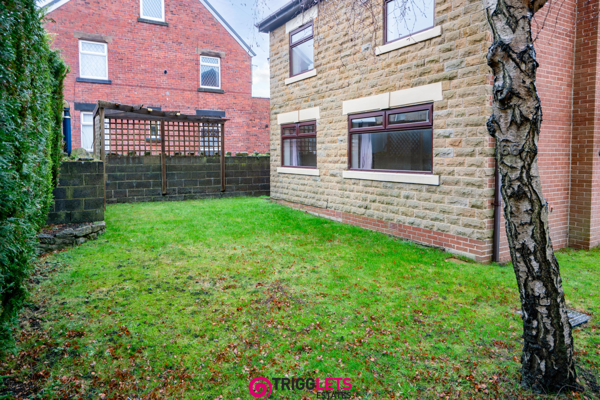 4 Bed Detached house Wombwell Road Barnsley S74 - Trigglets Estates Ltd
