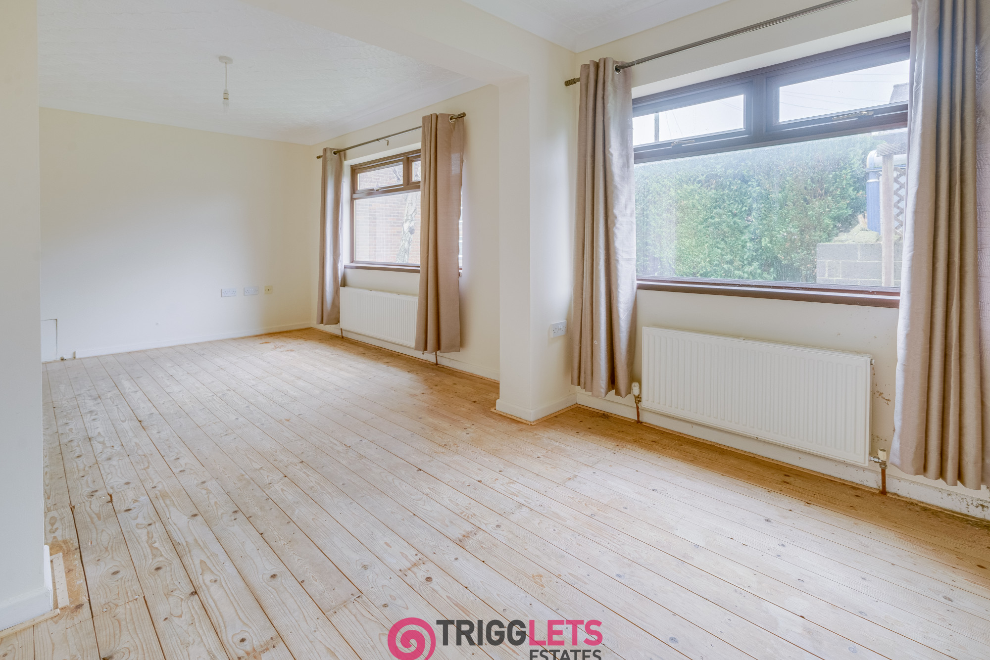 4 Bed Detached house Wombwell Road Barnsley S74 - Trigglets Estates Ltd