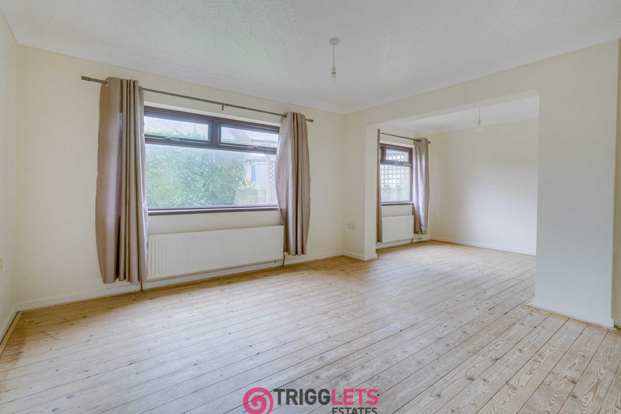4 Bed Detached house Wombwell Road Barnsley S74 - Trigglets Estates Ltd