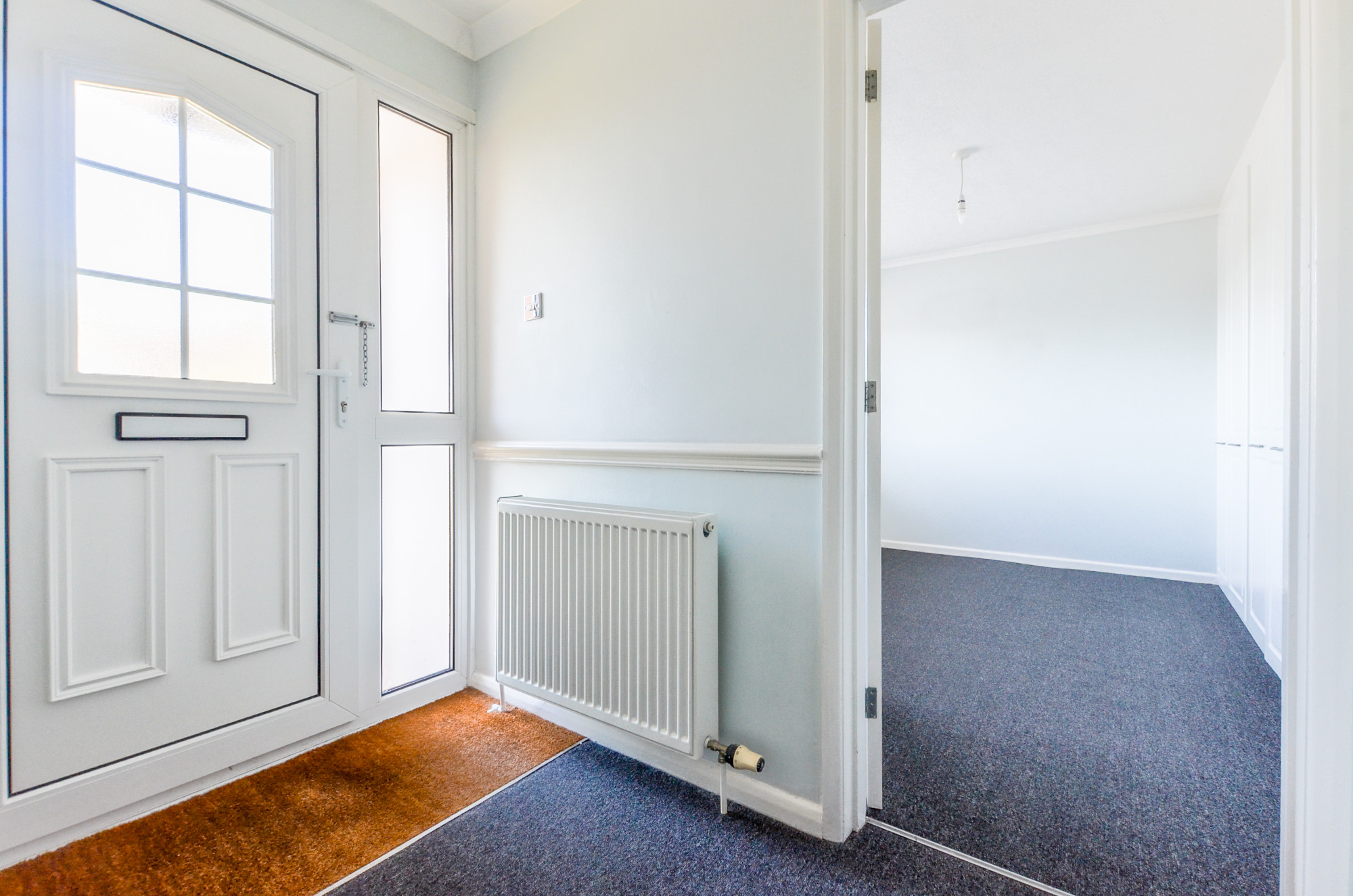 2 Bed Bungalow Clement Lane Polegate BN26 - Move Sussex Estate Agents