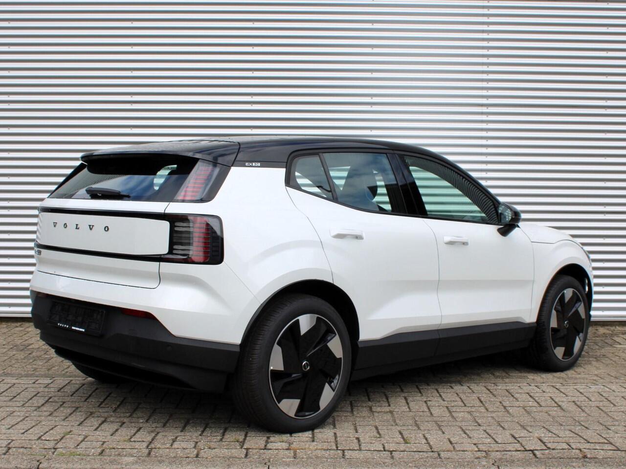 Volvo EX30 Twin Motor Performance Ultra 408pk Automaat / Panoramadak ...